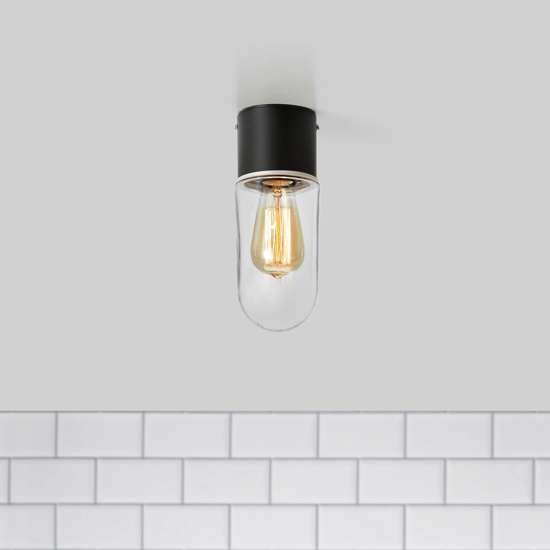 Zen taklampe IP44 sort/klar – Lampemagasinet