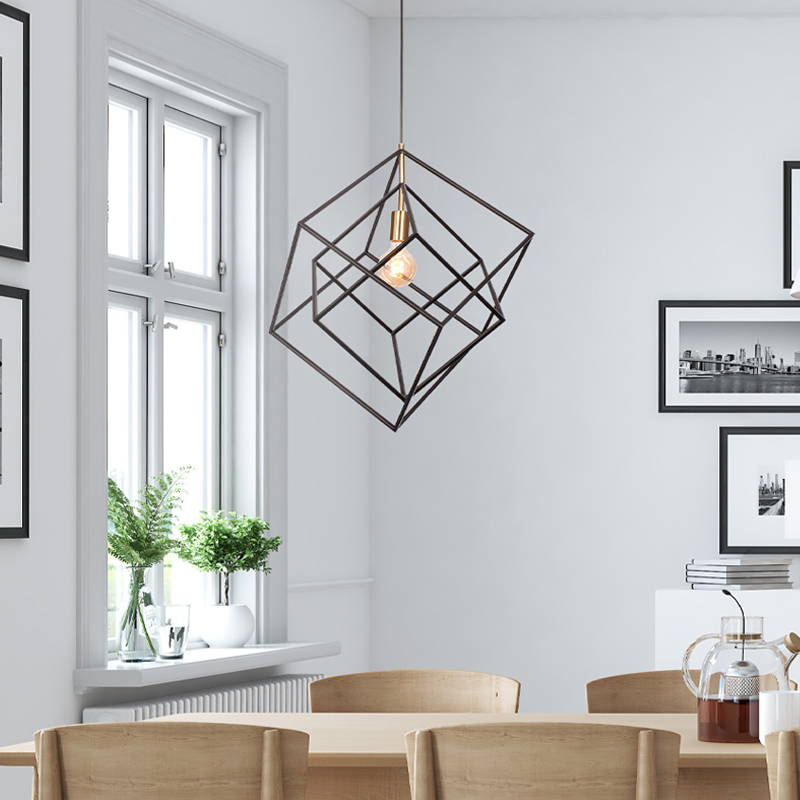 Harvey taklampe pendel sort metall messing E27 | interiør lampe grafisk ...