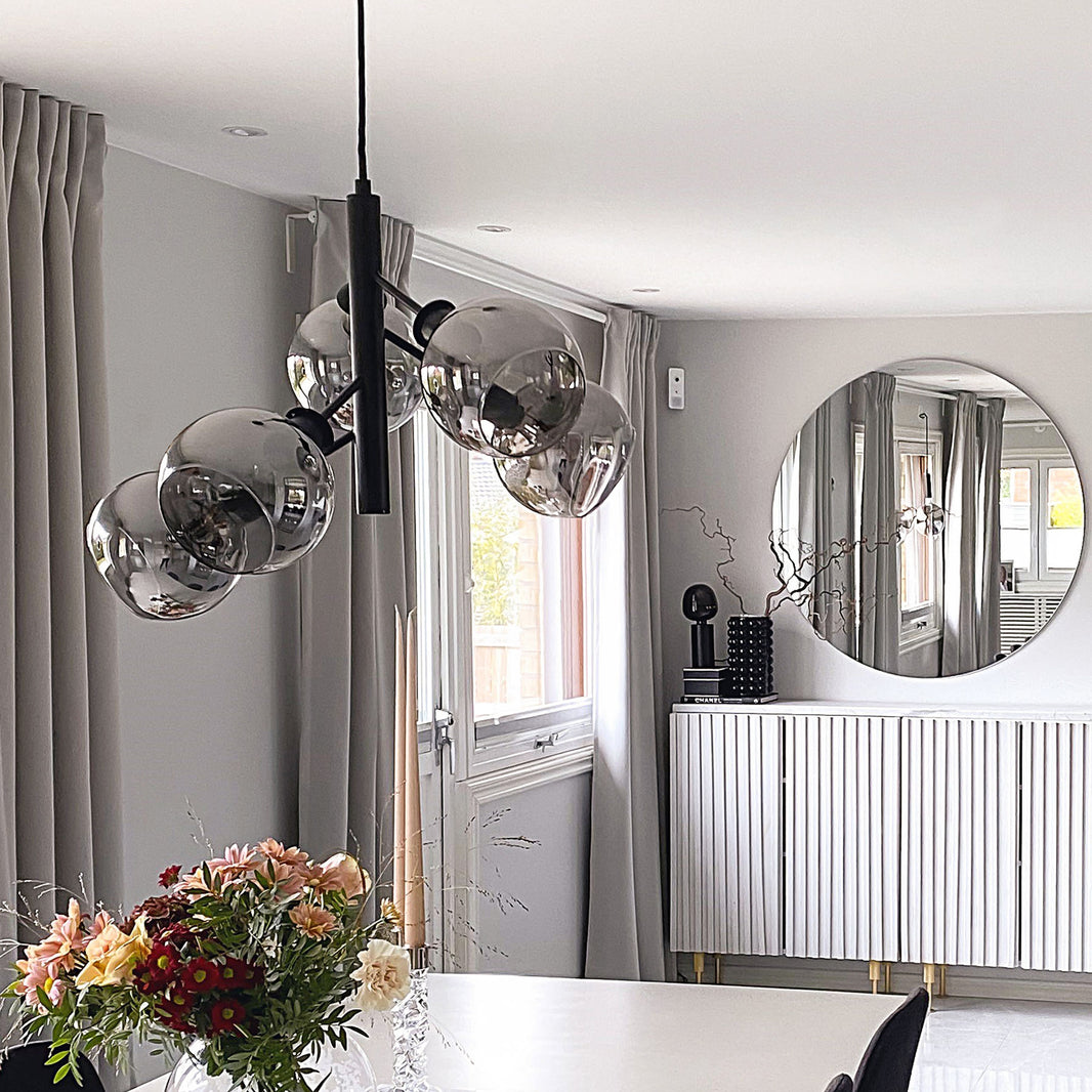Atom 2-lys vegglampe sort/sotet – Lampemagasinet